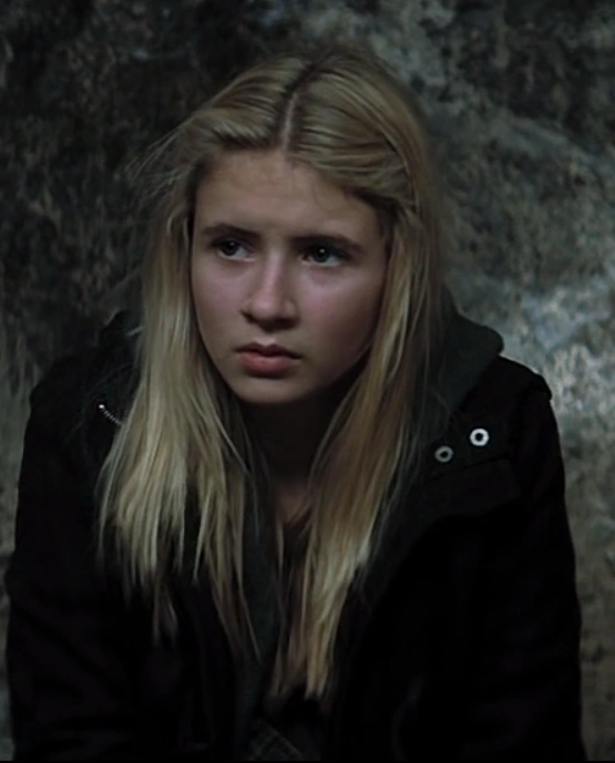 Image - Meggie Folchart.png - INKIPEDIA, The Inkworld Trilogy ...